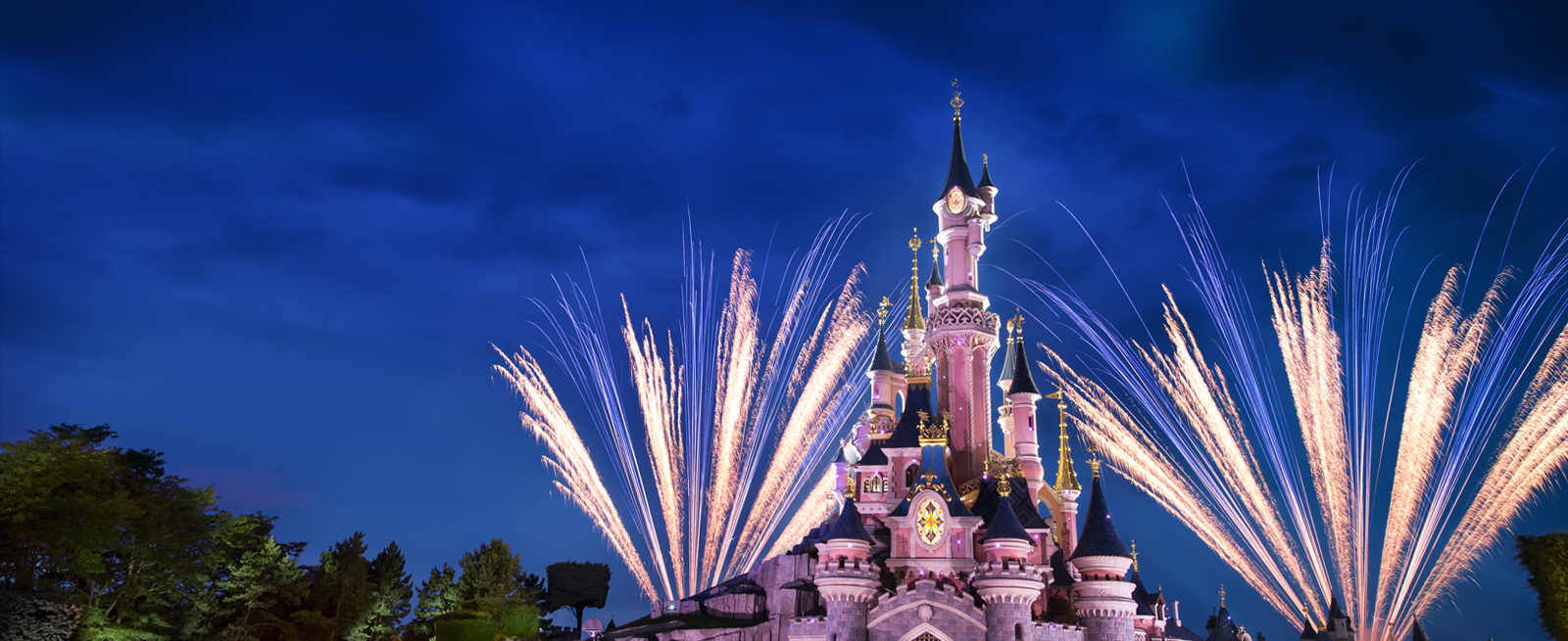Magical Shuttle - navettes aéroports et hôtels Disneyland® Paris.